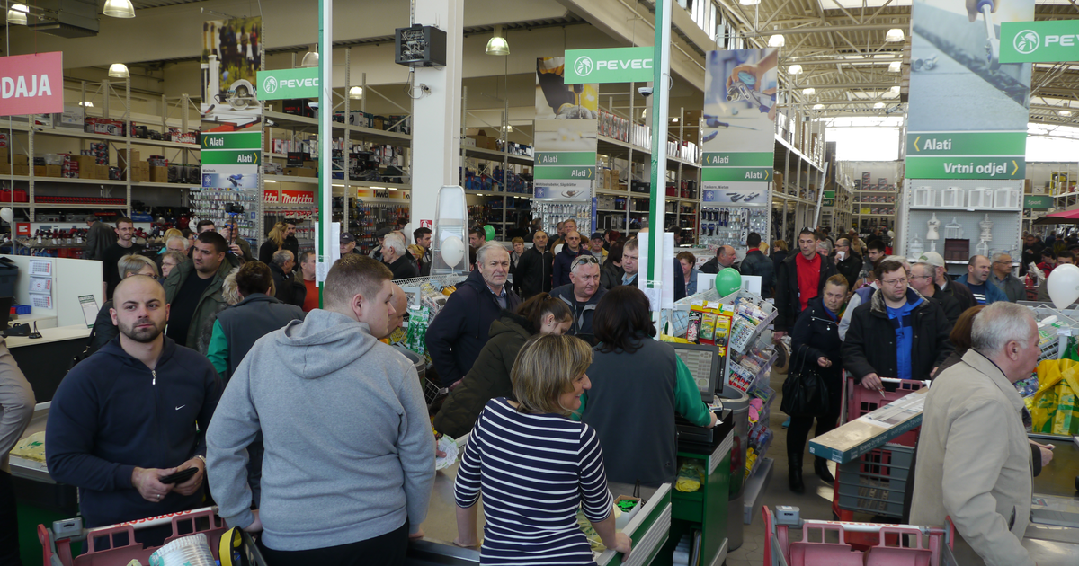 Galerija: Otvoren prodajni centar Pevec Osijek na novoj lokaciji str. 1 ...