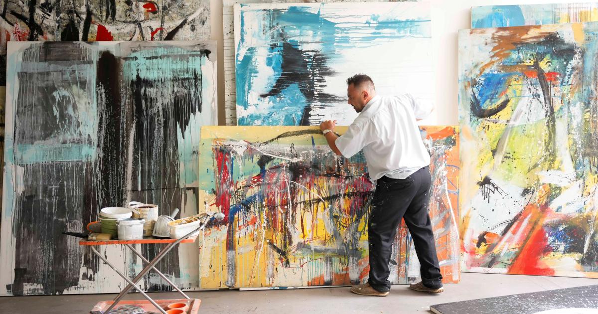 Slike velikog formata koje gledamo u interijerima potpisuje domaći ...