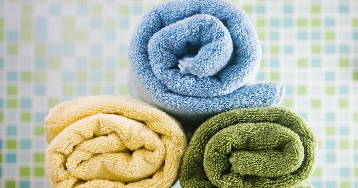 Od starih ručnika napravite papuče, torbice za rublje, rukavice za ...